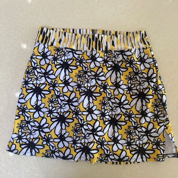 Skort Obsession | Shorts | Skort Obsessions Oopsy Daisy Yellow Nwt ...